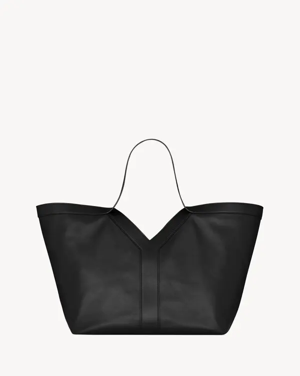 Saint Laurent Y Tote In Leather - Black