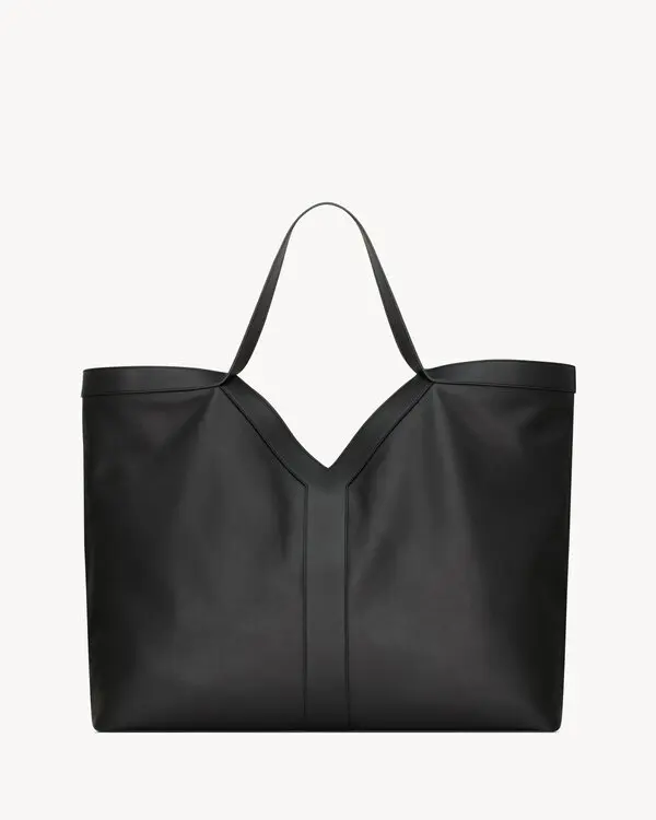 Saint Laurent Y Maxi Tote In Leather - Black
