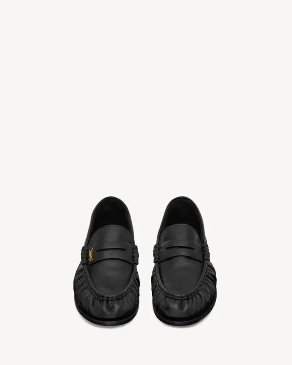 Saint Laurent Le Loafer Supple In Shiny Leather - Black