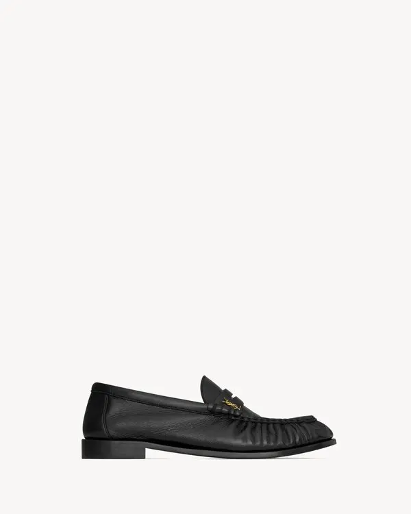 Saint Laurent Le Loafer Supple In Shiny Leather - Black