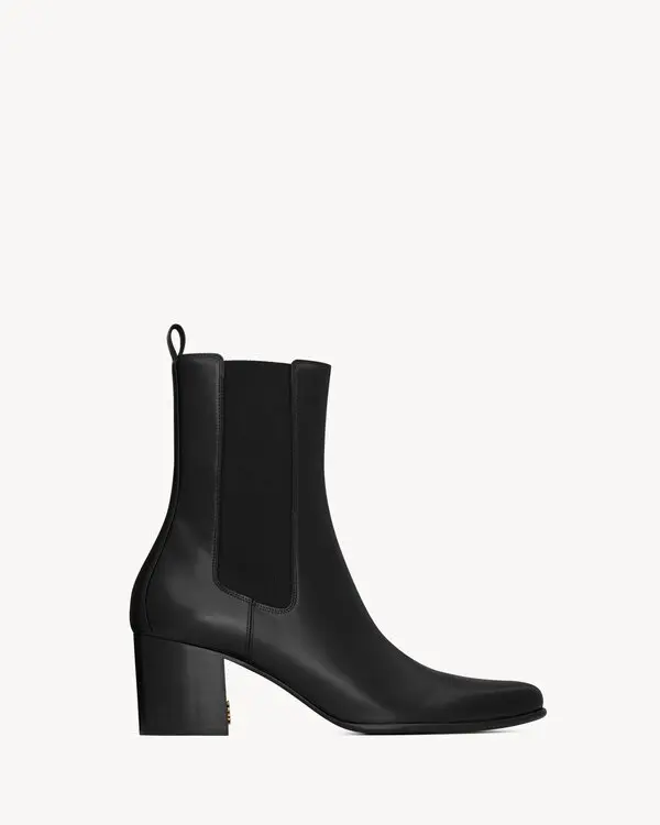 Saint Laurent Jill Chelsea Boots In Smooth Leather