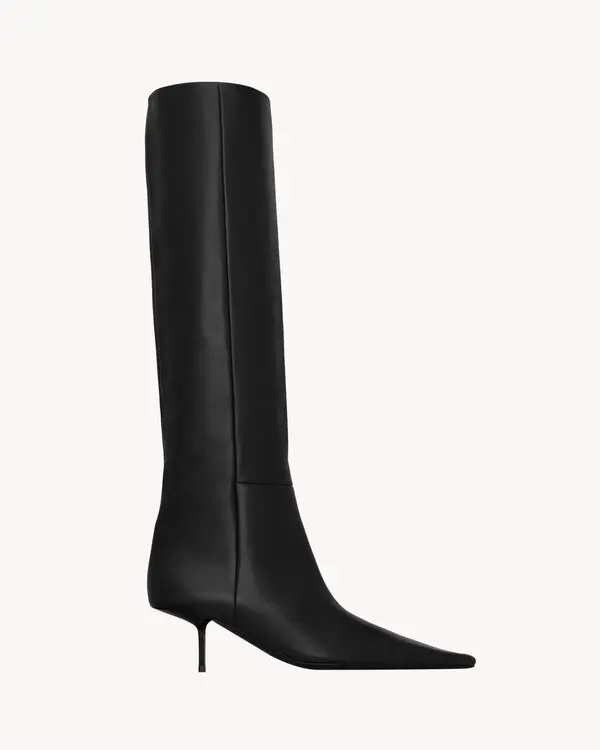 Saint Laurent Victoire Boots In Smooth Leather