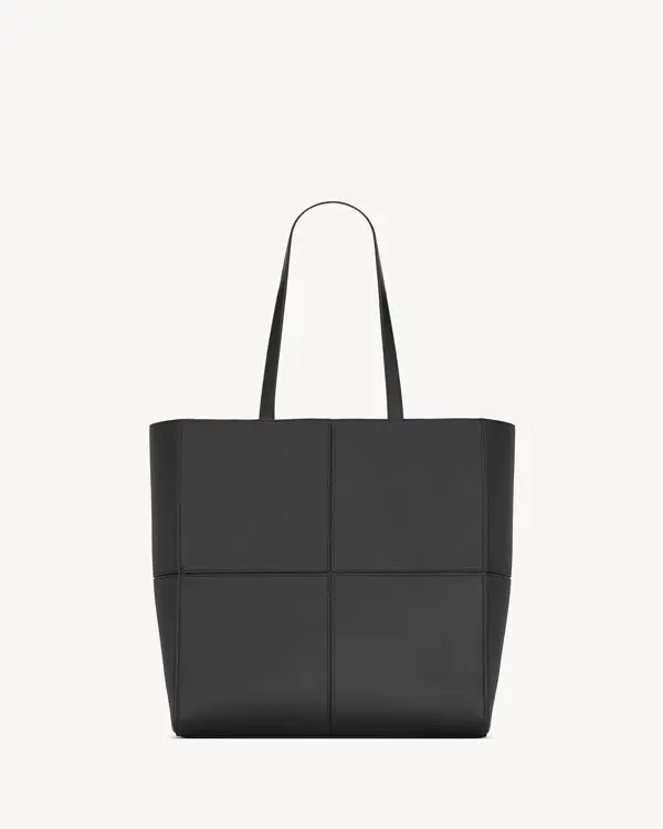 Saint Laurent 4 Carré Tote In Leather - Black