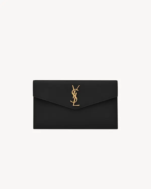 Saint Laurent Cassandre Pouch In Grain De Poudre Leather - Black