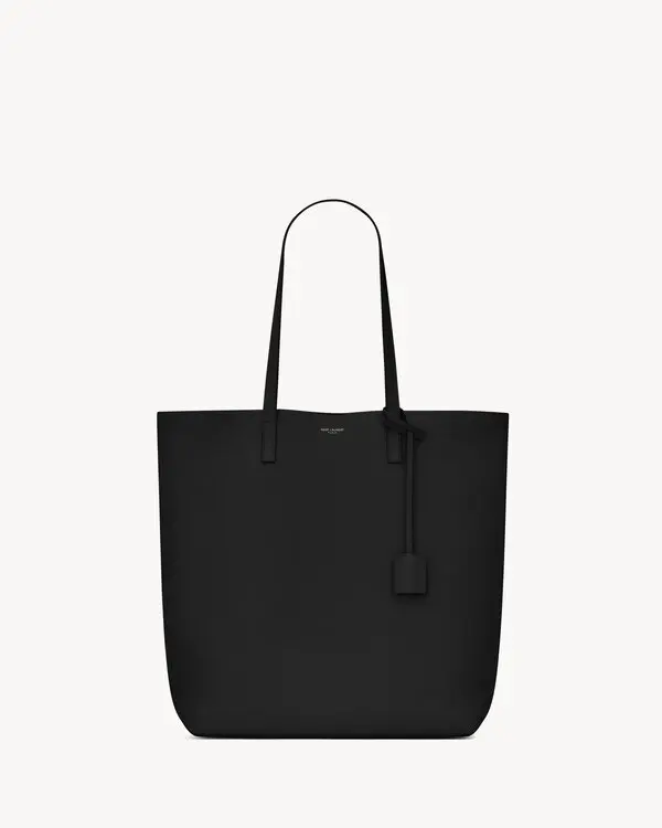 Saint Laurent East/west Shopping Tote In Leather With Cassandre Charm - Black