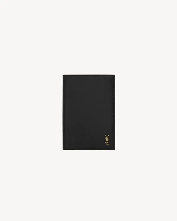 Saint Laurent Tiny Cassandre Passport Holder In Smooth Leather - Black