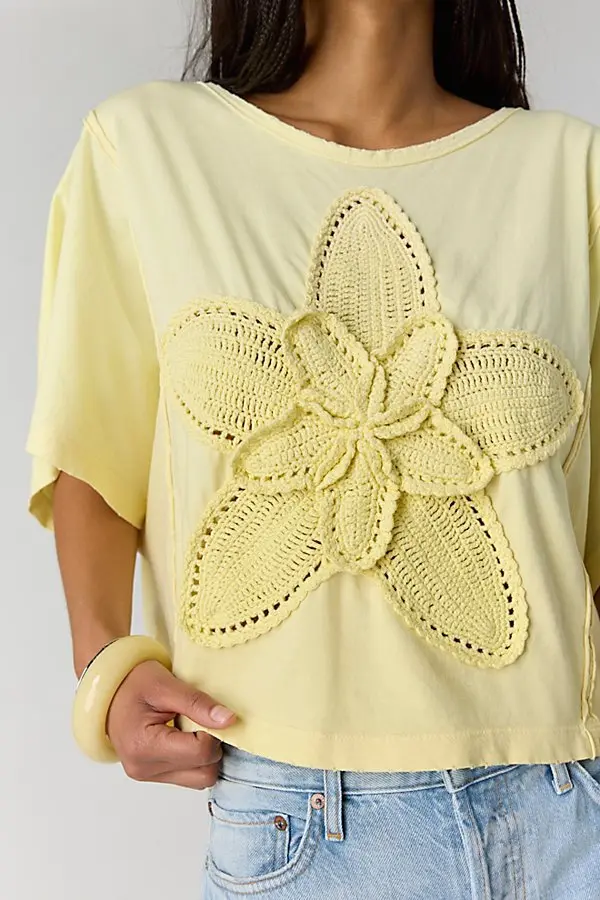 TRICIA FIX Crocheted Applique Cropped T-shirt - Light Yellow