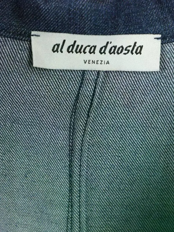 AL DUCA D’AOSTA 1902 V-neck Chambray Shirt
