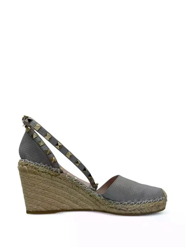 Valentino Garavani Rockstud Espadrille Wedge Pumps - Grey