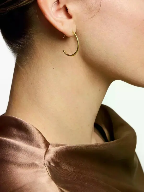 OTTOMAN HANDS Allegra Oval Hoop Earrings