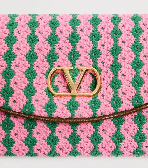 Valentino Garavani Small Crochet Shoulder Bag - Pink