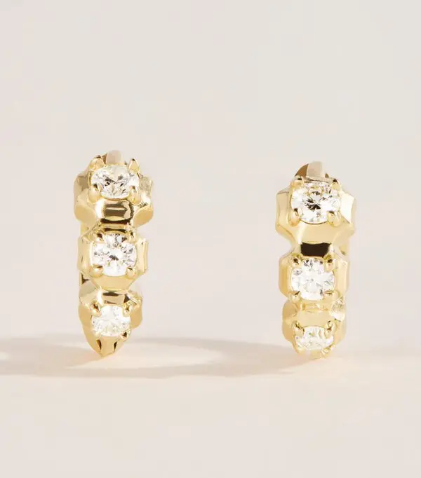 JADE TRAU Diamond Sophisticate Huggie Earrings - Gold