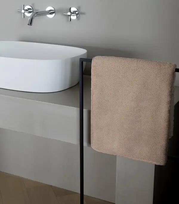 Frette Cotton Unito Bath Towel - Pink