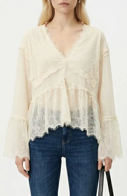 Vero Moda Emilie V-neck Lace Top