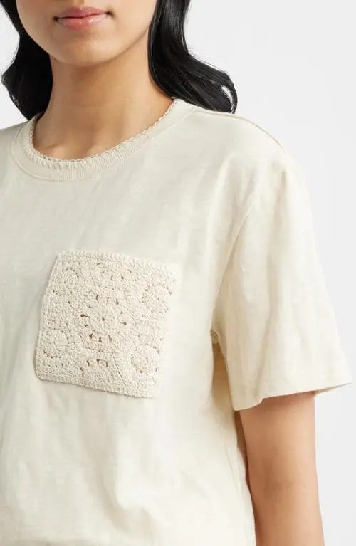 CITY BLUES Crocheted Pocket T-shirt - Parchment