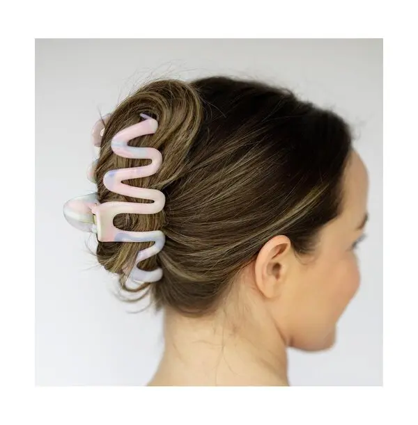 HEADBANDS OF HOPE Large Wavy Claw Clip
