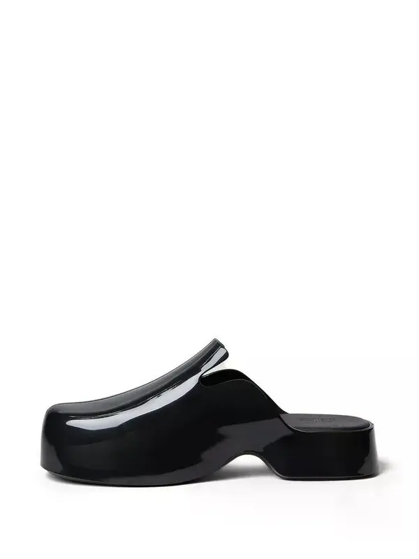 Melissa Zoe Mules