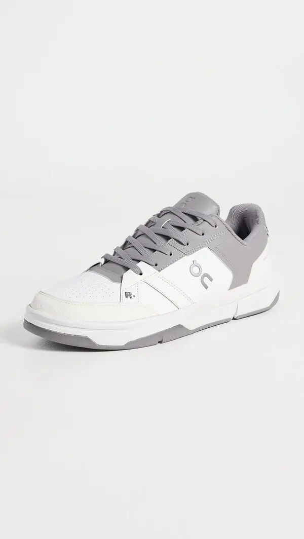 On The Roger Clubhouse Sneakers - White/ore
