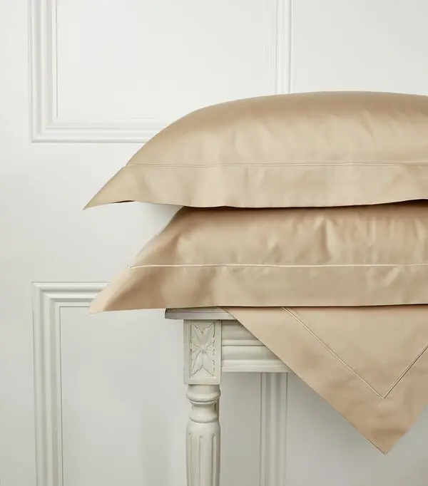 CELSO DE LEMOS Bourdon King Pillowcase - Beige