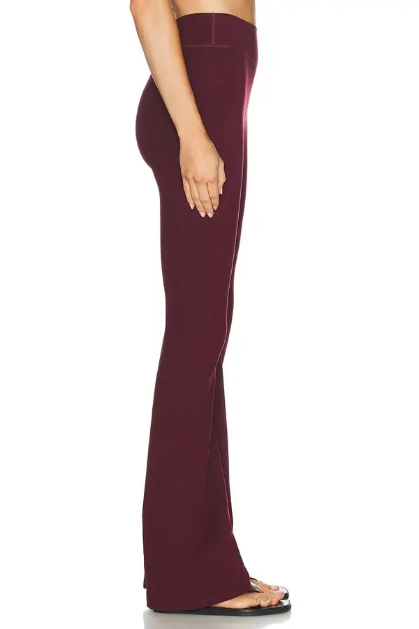 437 The Leisure Pant - Black Cherry
