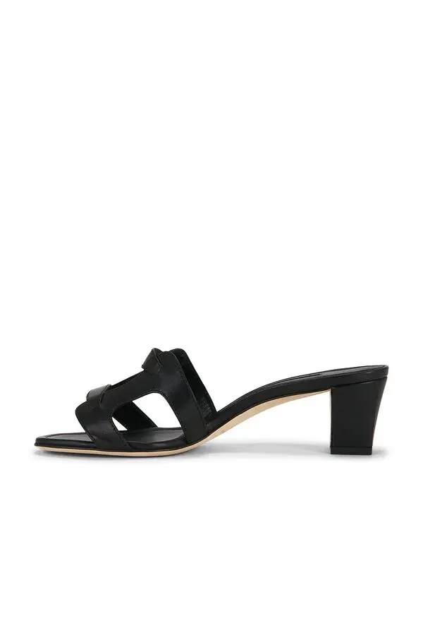 Manolo Blahnik Grellanu 50 Sandal - Black