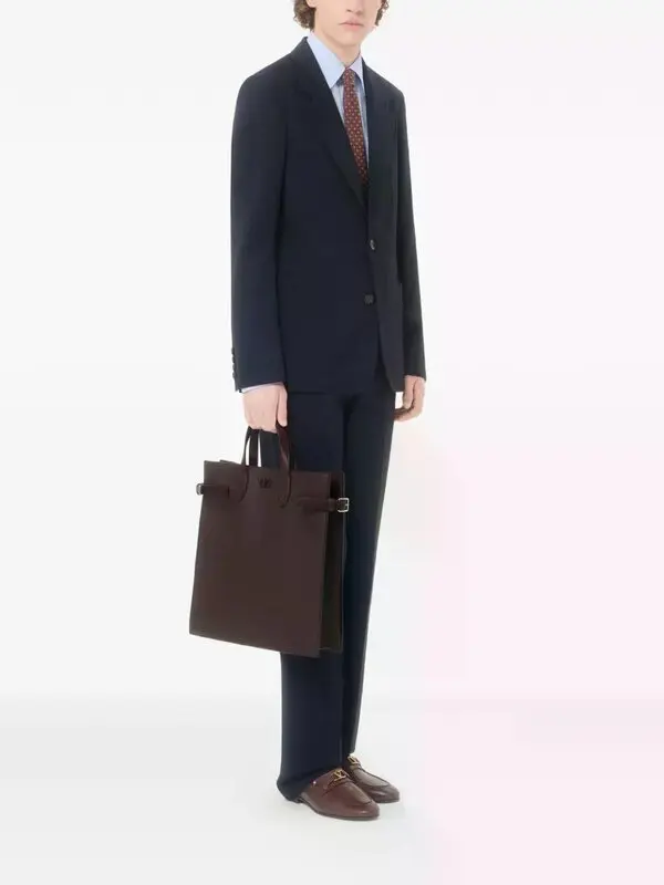 Valentino Garavani Antibes Medium Shopping Bag In Grained Leather - Brown