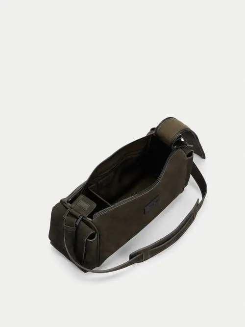 AEST STUDIOS Capture Sling Bag - Dark Olive