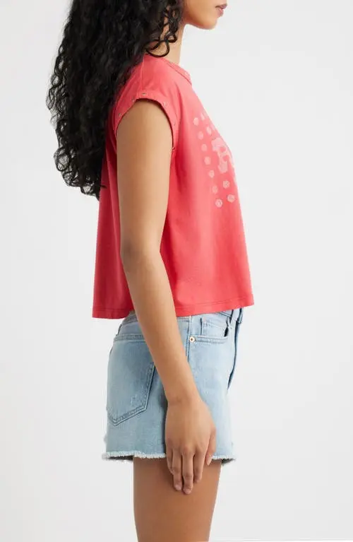 Daydreamer Embellished Graphic T-shirt