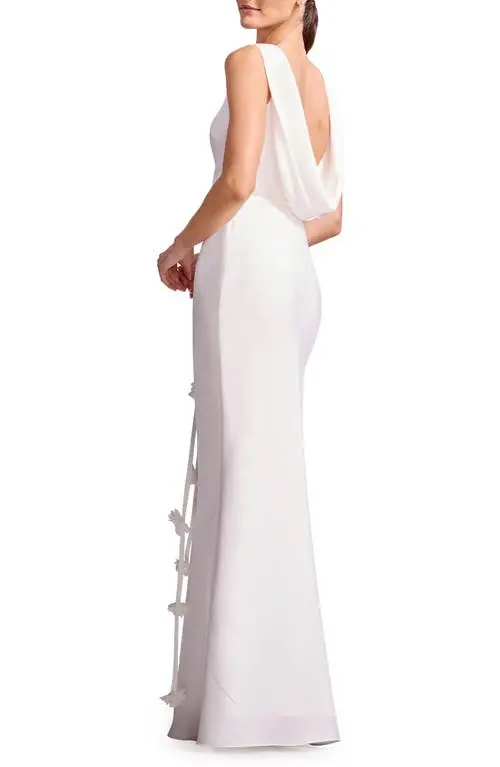 Dress The Population Eloise Floral Cowl Back Gown