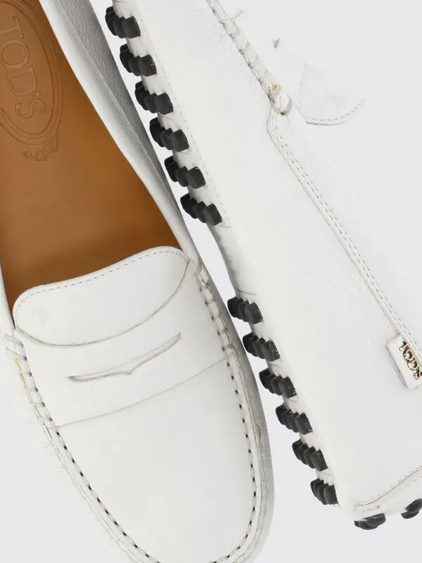 TOD'S Calfskin Leather Driver Loafers With Rubber Pebble Sole - White