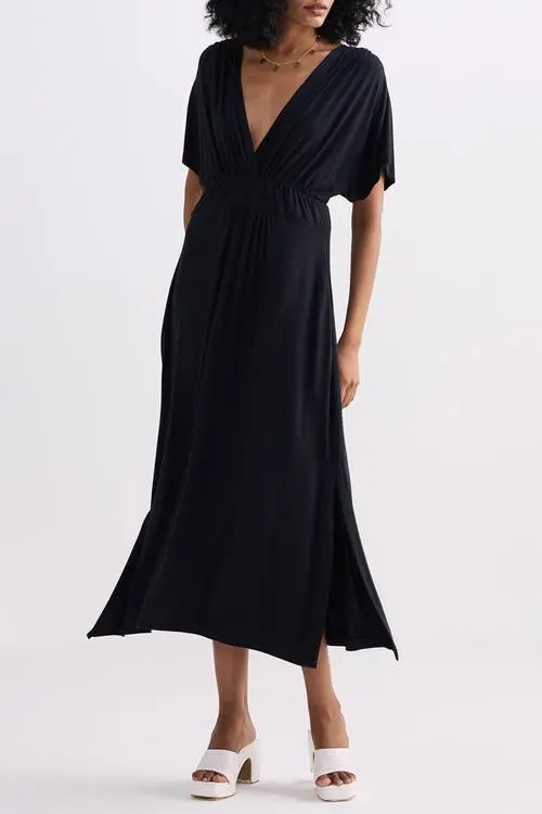 REISTOR Flowy A-line Maxi Dress With Side Slits - Black
