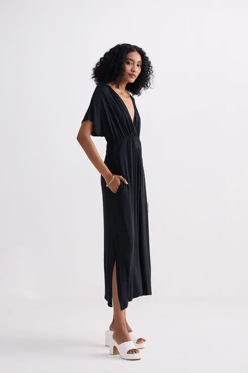 REISTOR Flowy A-line Maxi Dress With Side Slits - Black