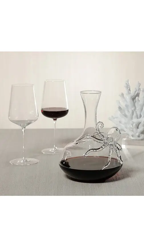 The Favorites Octopus Wine Decanter In Neutral