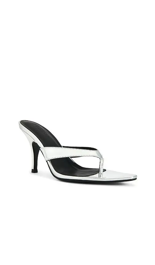Femme La Tokyo Metallic Thong Sandal
