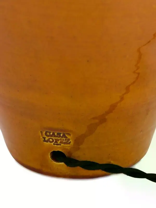 CASA LOPEZ Pedro Handles Lamp Base