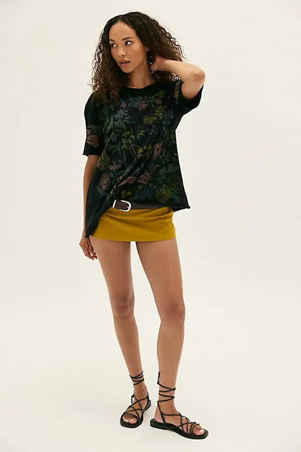 THE BUREAU Secret Garden' Graphic T-shirt - Black