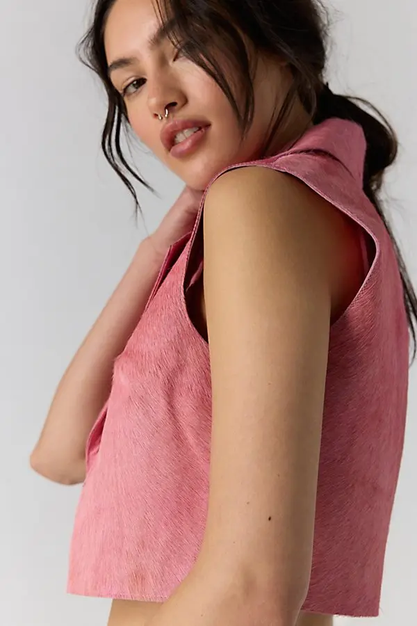 UNDERSTATED LEATHER Cropped Vest
