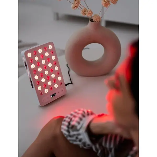 THE TECH BAR Skinpure Therapy Pro Anti-ageing Led Therapy Lamp