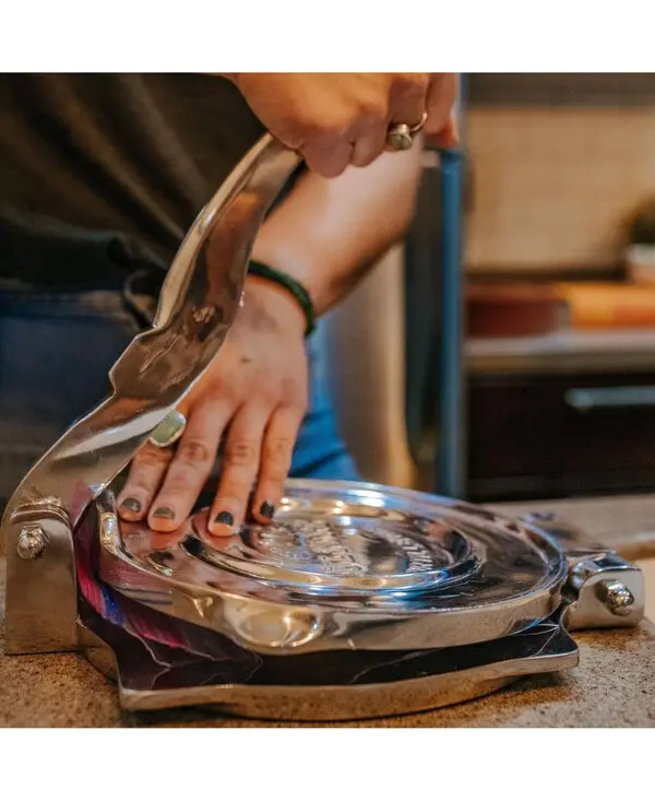 VERVE CULTURE Large Tortilla Press Polished Aluminum