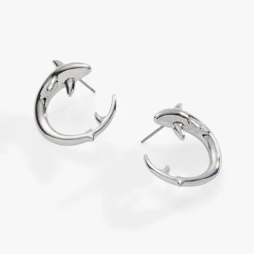 ALEX AND ANI Sculptural Shark Hoop Earrings - Silver