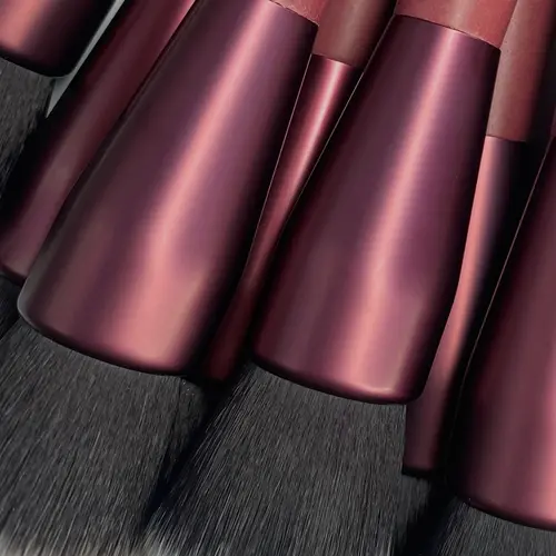 IDUN MINERALS Pro Soft Kabuki Brush