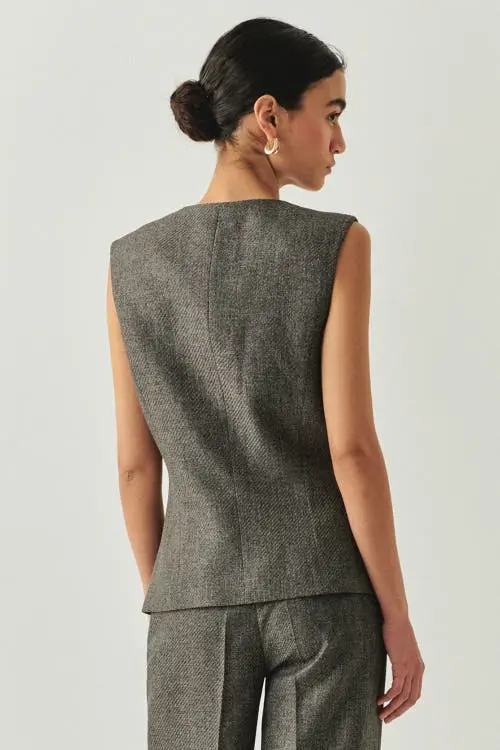 EXQUISE Sleeveless Vest With Crew Neck