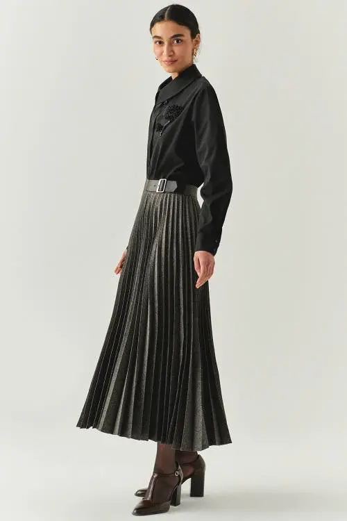 EXQUISE Jayda Pleated Midi Skirt