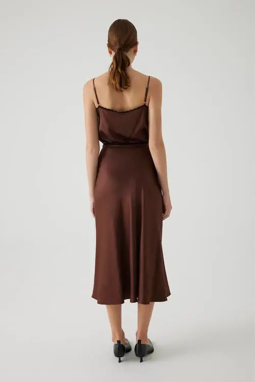 EXQUISE Satin Midi Skirt With Black Trim
