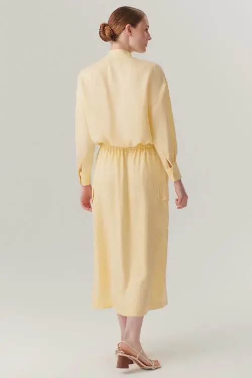 EXQUISE Pleated Midi Skirt