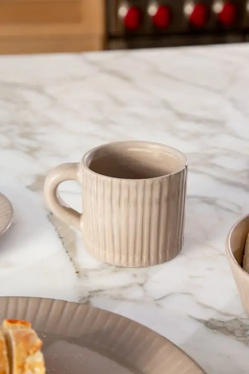 UNE VIE NOMADE Earth Lines Mug