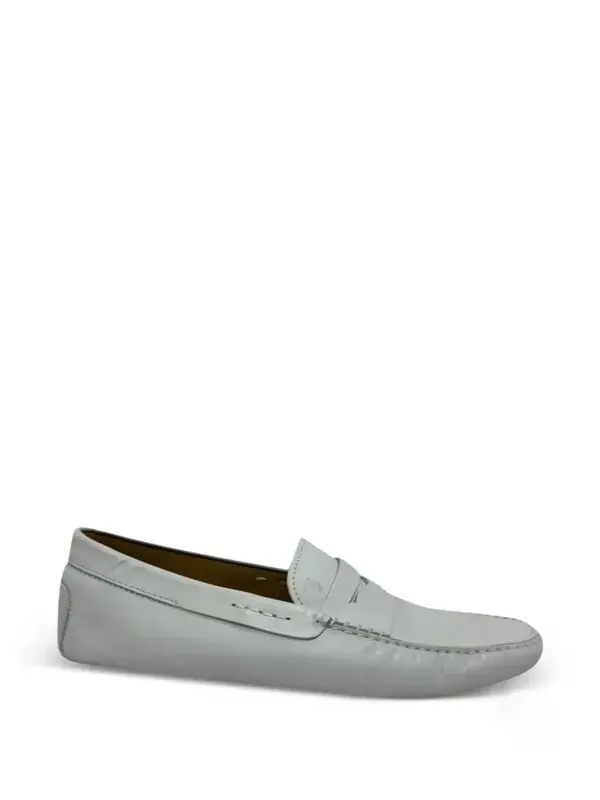 TOD'S Gommino Pebbled Leather Loafers - Grey