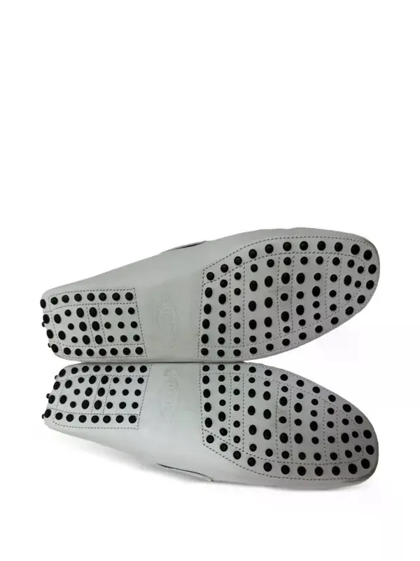 TOD'S Gommino Pebbled Leather Loafers - Grey