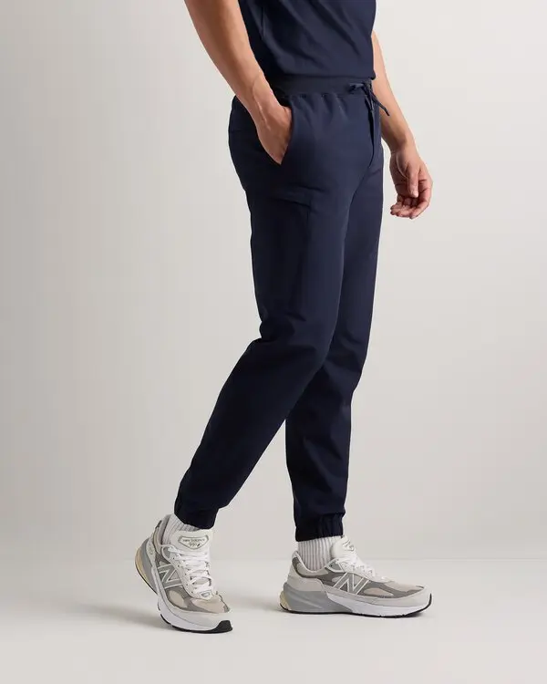 Quince Transit Cargo Joggers - Deep Navy