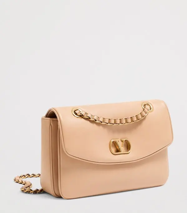 Valentino Garavani Lambskin Djuna Shoulder Bag With Gold Tone Vlogo - Nude